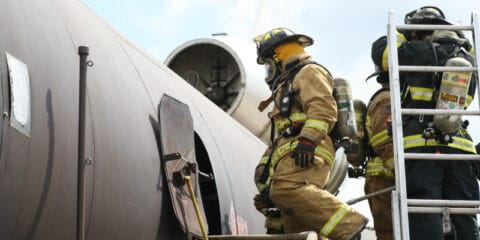 ARFF: Aircraft Rescue and Firefighting - Fire Engineering Training